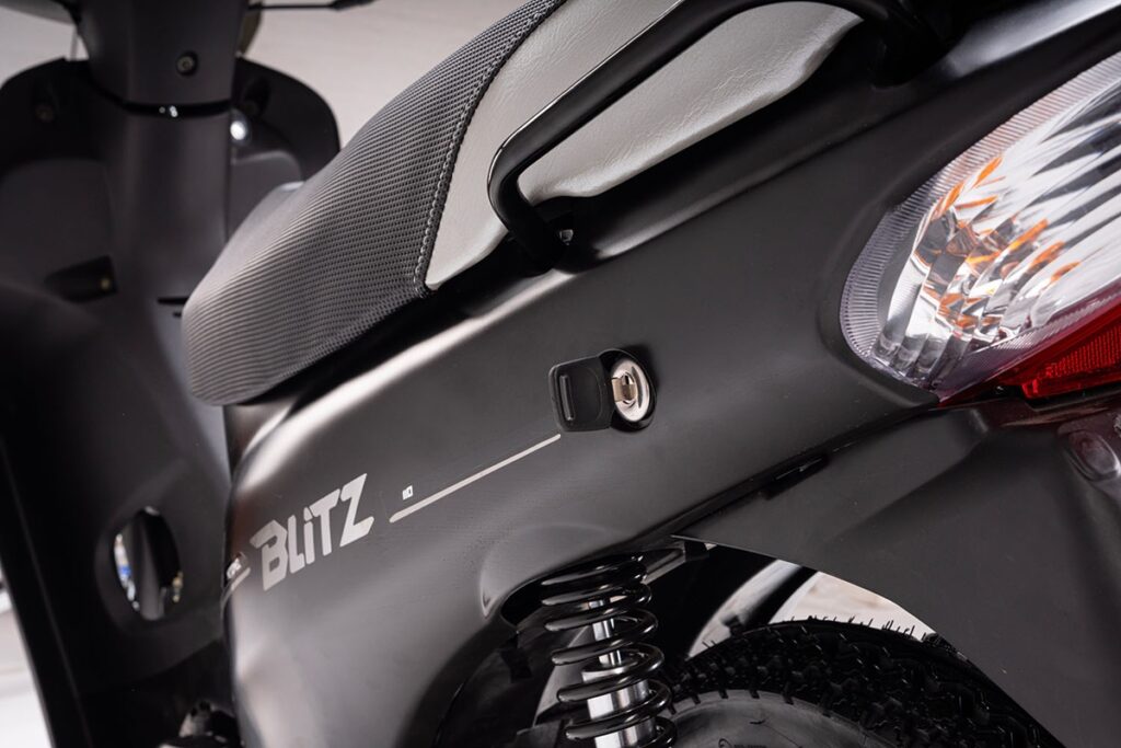 Moto Motomel Blitz 110 Black Edition – Arizona Motos